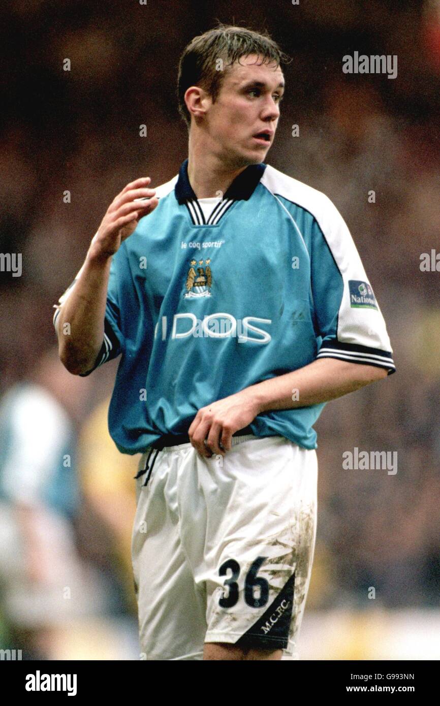 Soccer - AXA FA Cup - Fourth Round - Manchester City v Leeds United ...