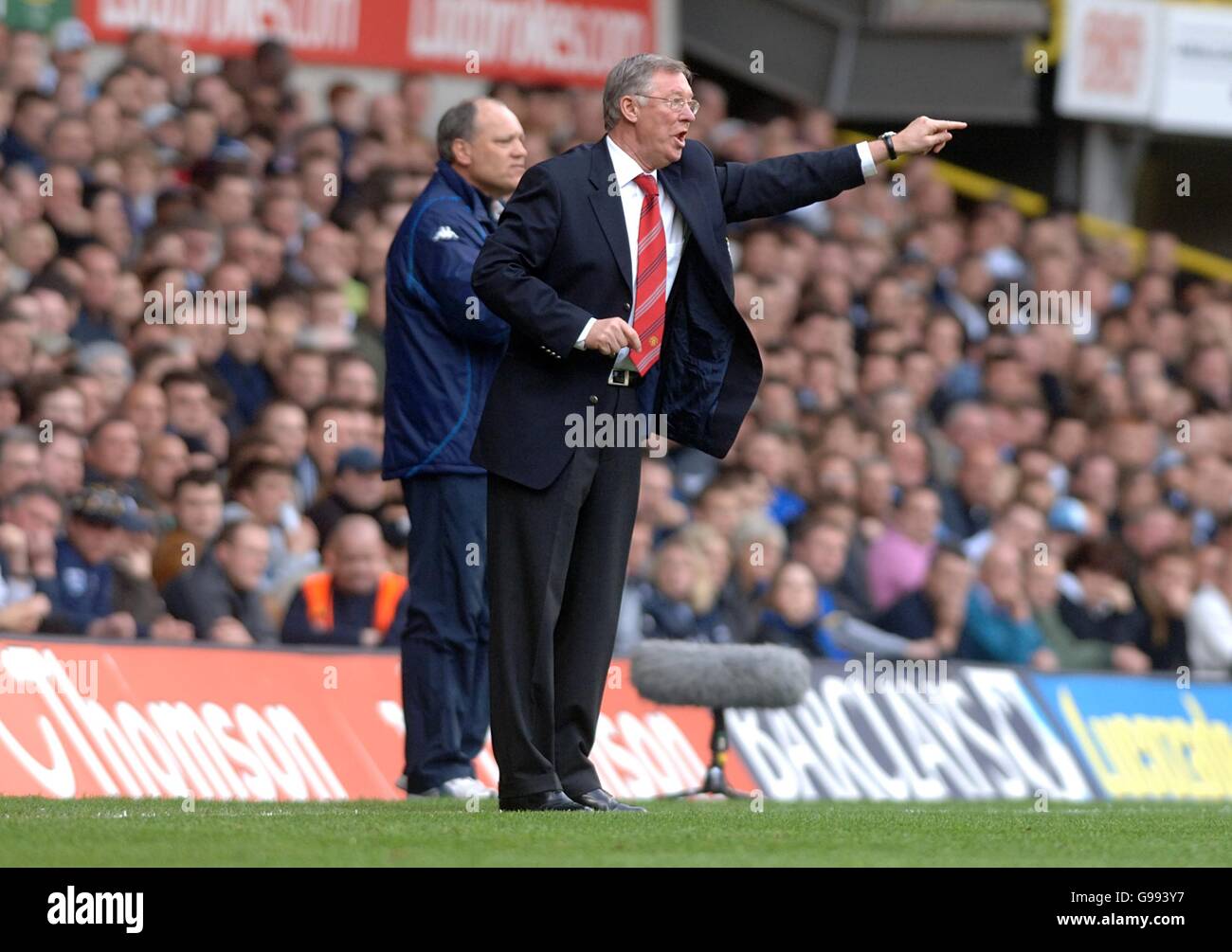 Martin jol tottenham alex ferguson hi-res stock photography and images ...