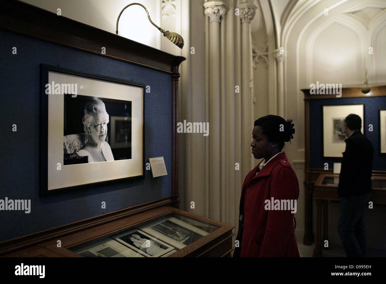 Jane bown and queen hi-res stock photography and images - Alamy