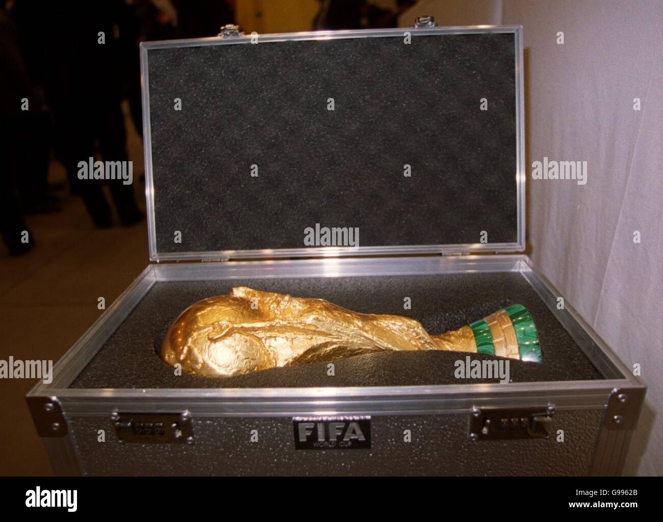 Fifa world cup 2002 trophy hi-res stock photography and images - Alamy