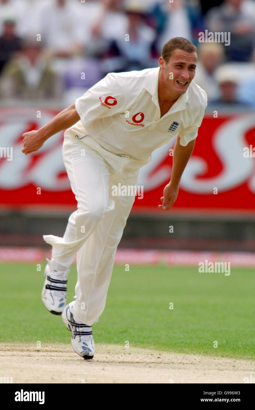 Cricket - npower Second Test - England v Bangladesh - Day One ...