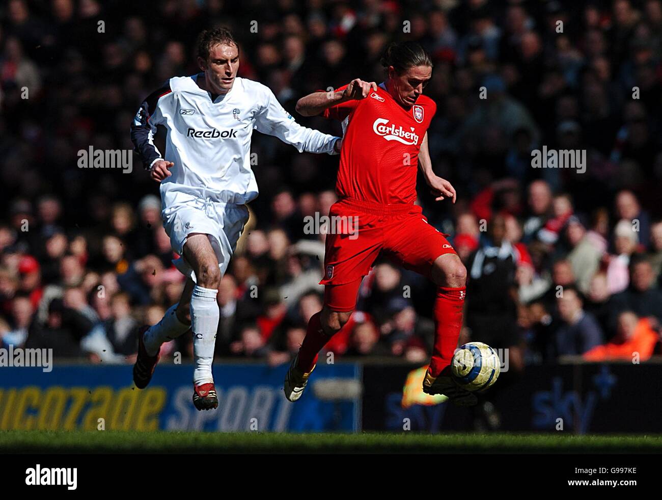 Bolton wanderers nicky hunt hi-res stock photography and images - Alamy