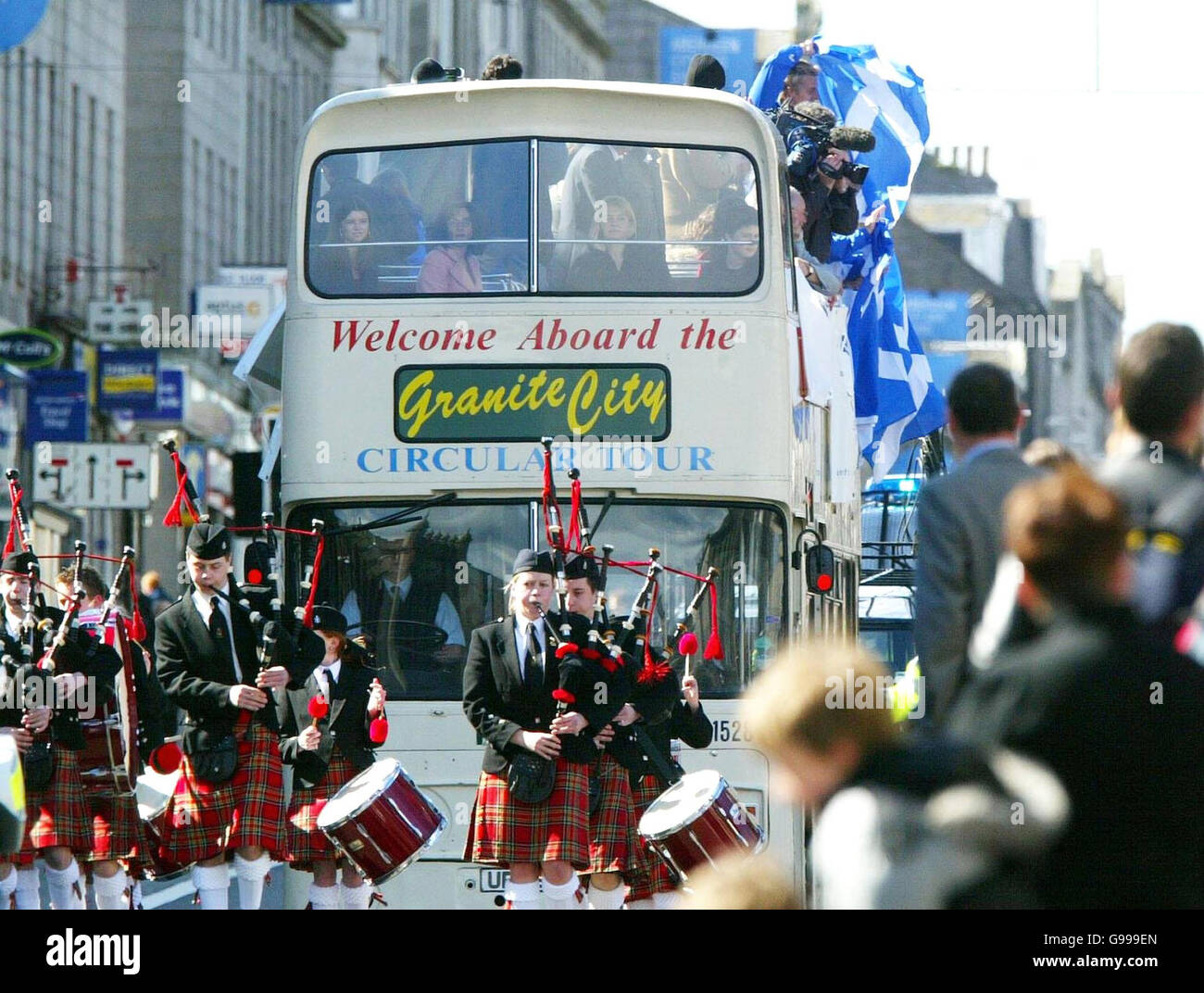 Members of scotlands commonwealth games team hi-res stock photography ...