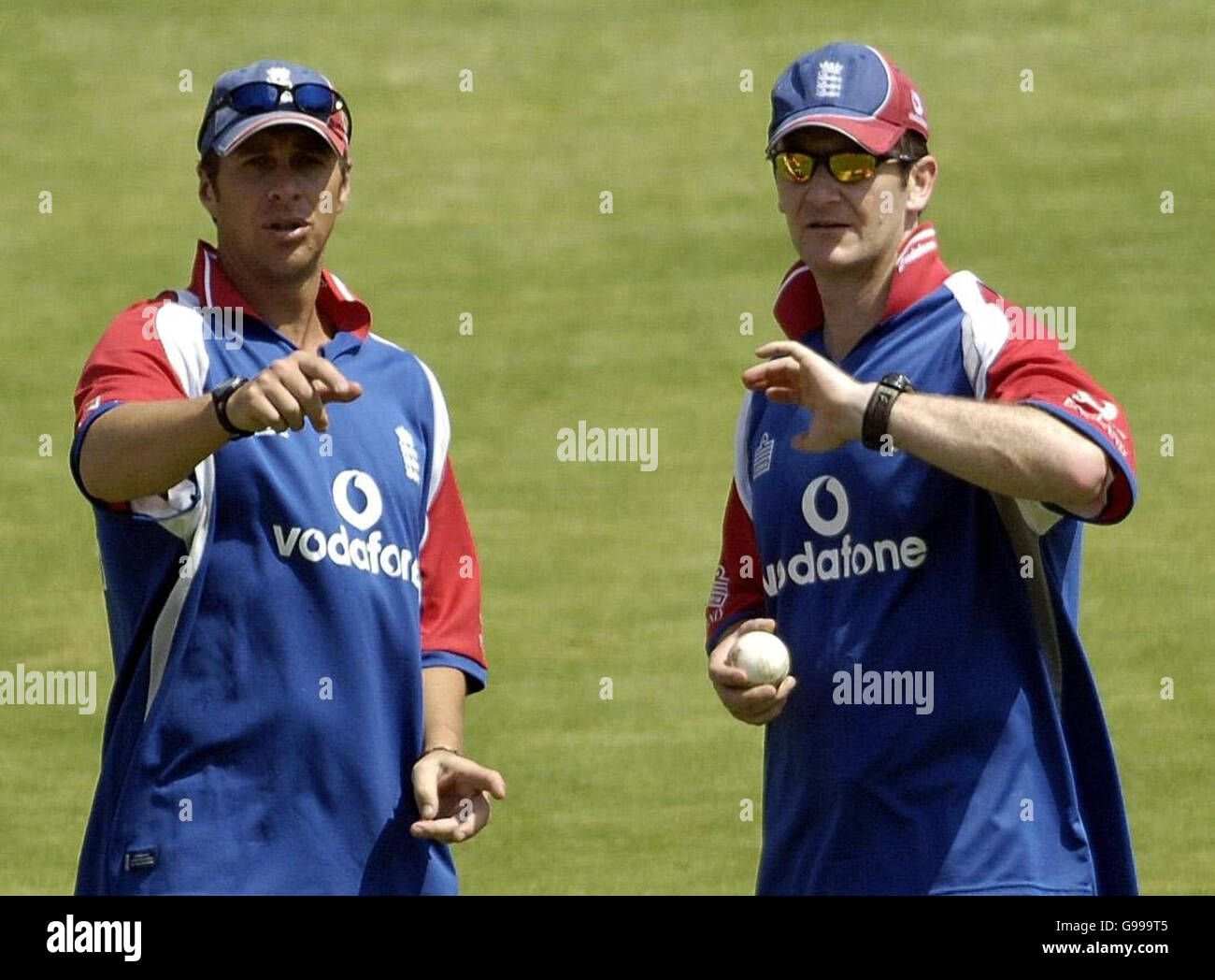 England bowling coach Kevin Shine (R) and former coach Troy Cooley ...