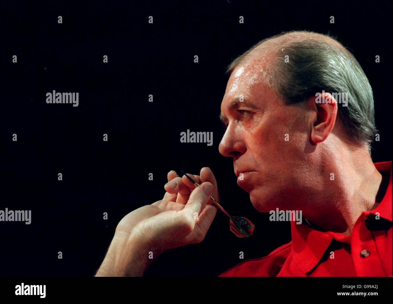 Darts - PDC Skol World Championship - Purfleet, Essex Stock Photo - Alamy