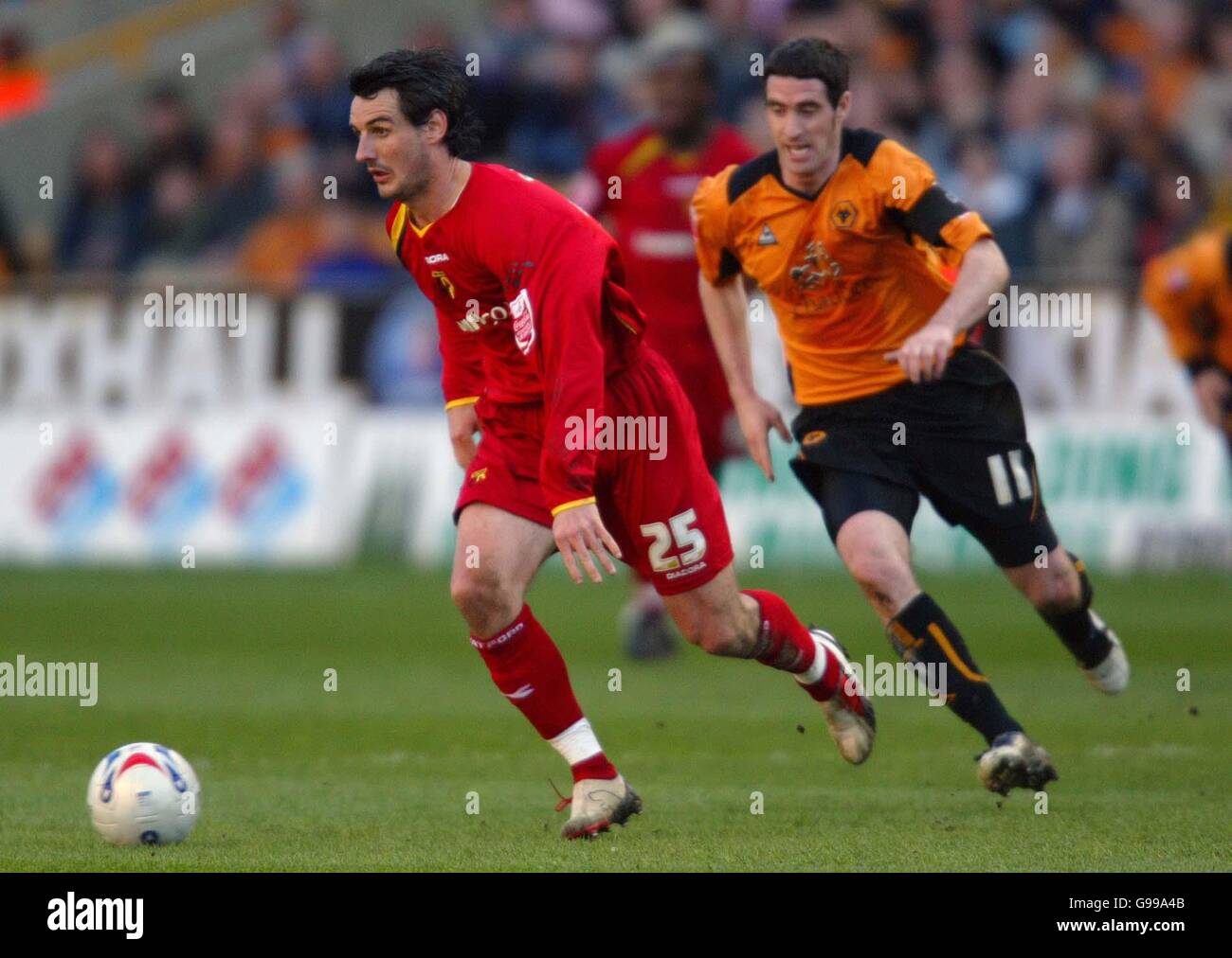 Wolverhampton Wanderers' Mark Kennedy struggles to keep pace with ...