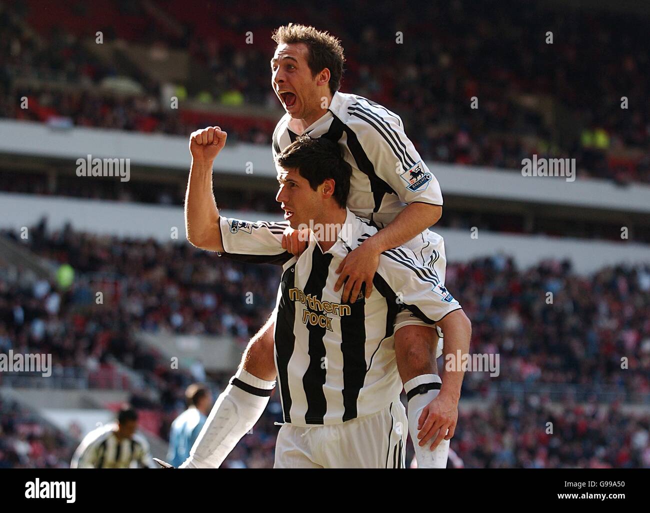 Newcastle uniteds albert luque hi-res stock photography and images - Alamy