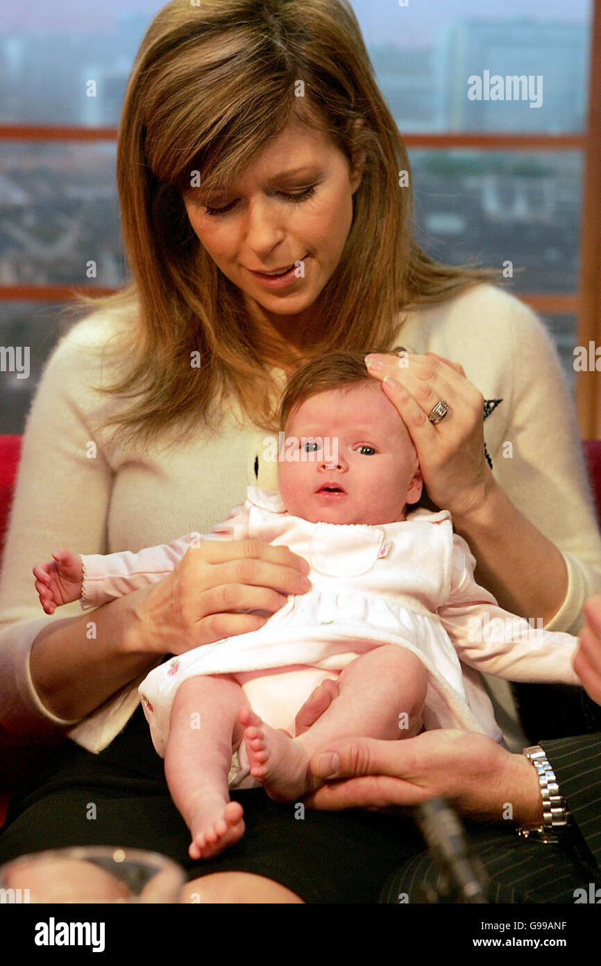 Darcey pictured in the gmtv studios hi-res stock photography and images ...