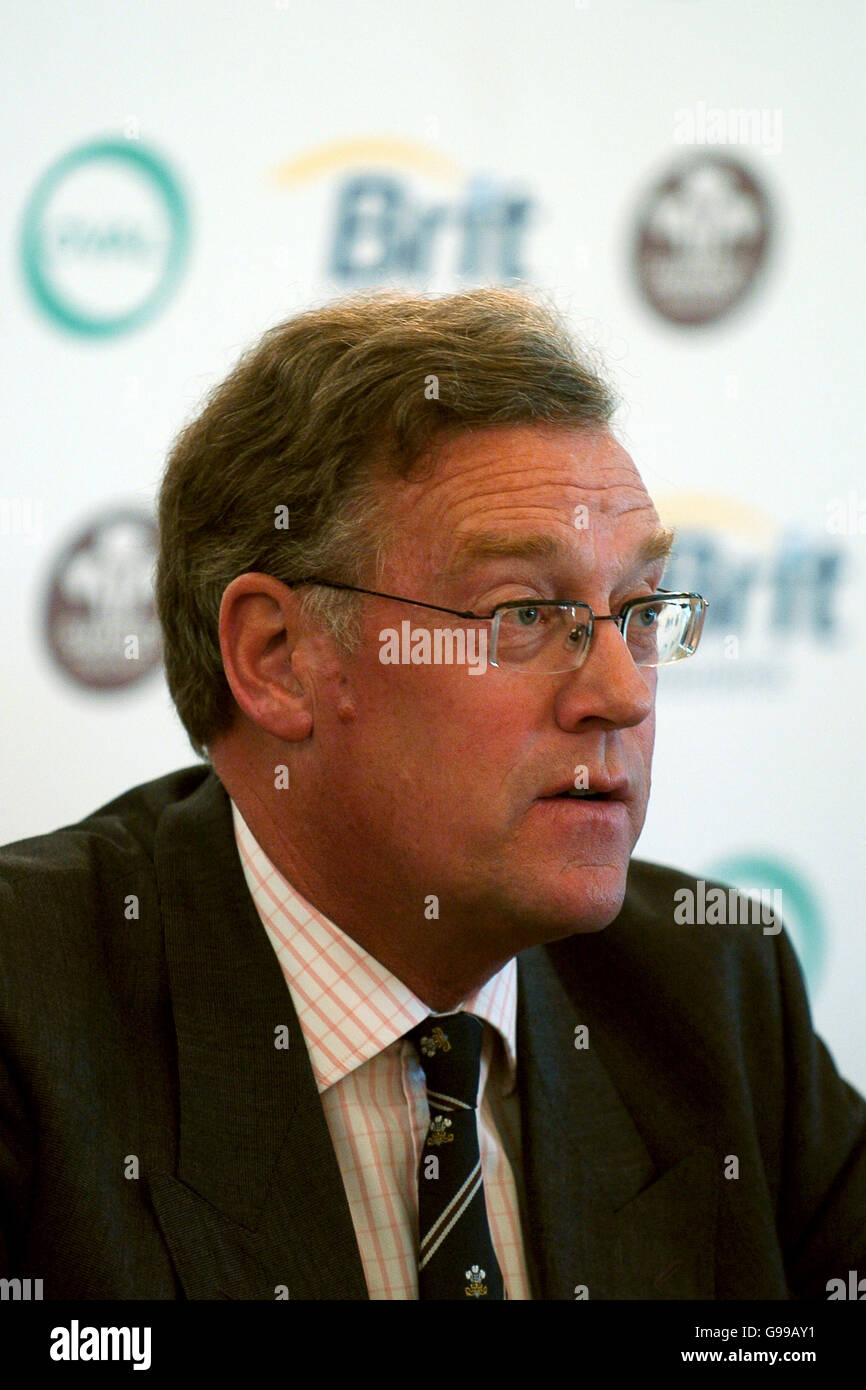 Paul sheldon chief executive hi-res stock photography and images - Alamy