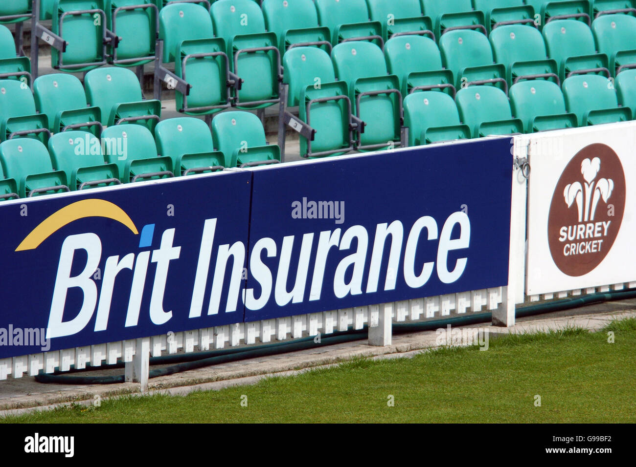 Stadium seating brit oval hi-res stock photography and images - Alamy
