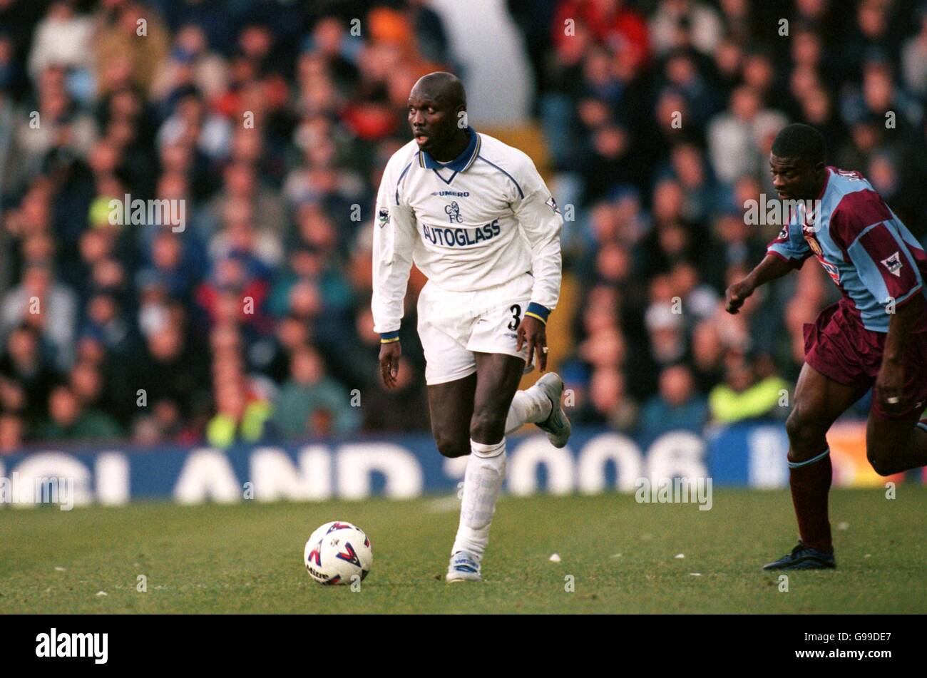 George weah chelsea aston villa hi-res stock photography and images - Alamy