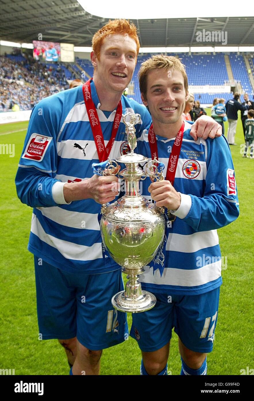 Convey reading trophy hi-res stock photography and images - Alamy