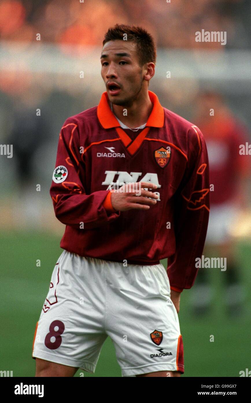 Hidetoshi nakata roma hi-res stock photography and images - Alamy