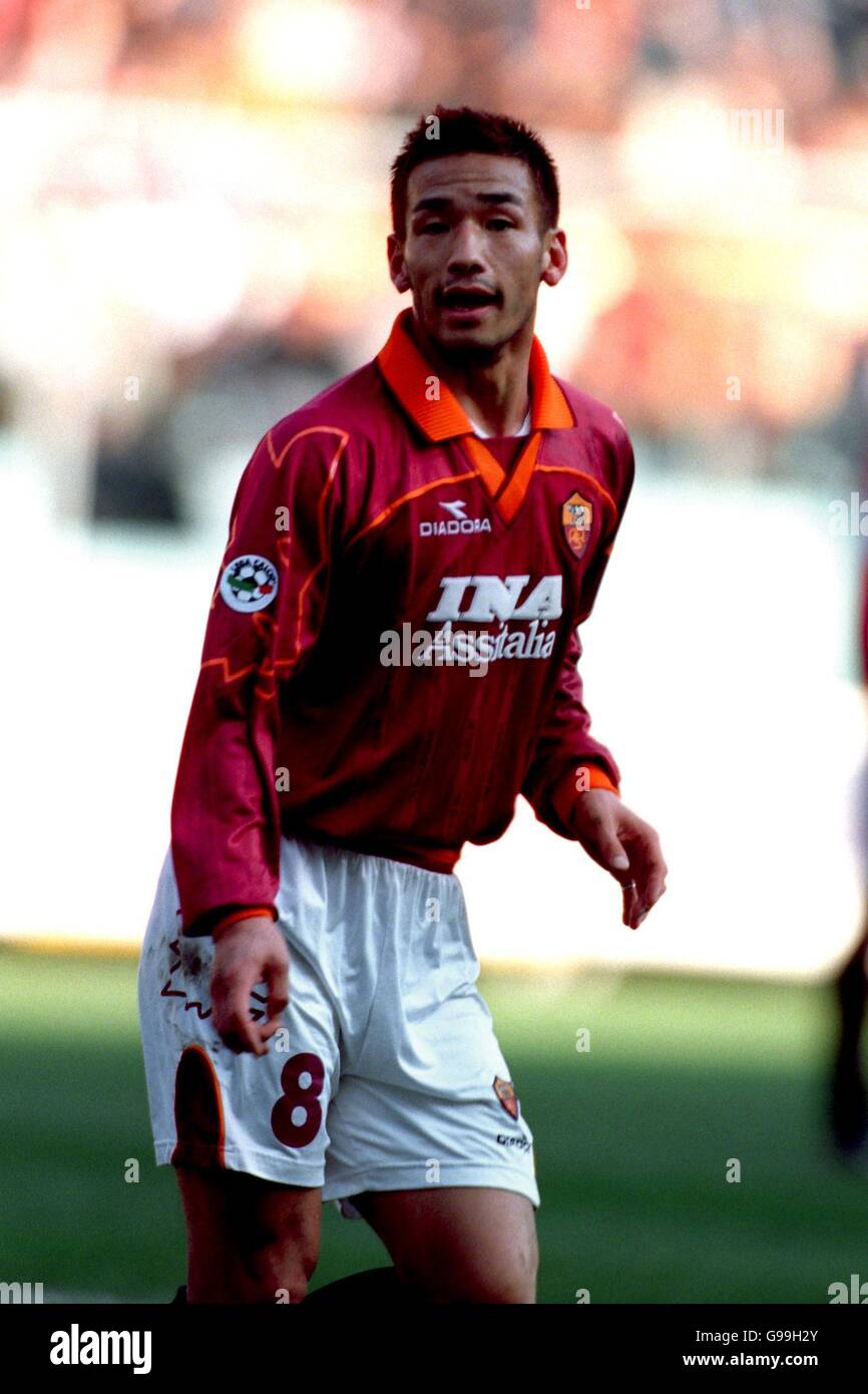 Hidetoshi nakata roma hi-res stock photography and images - Alamy
