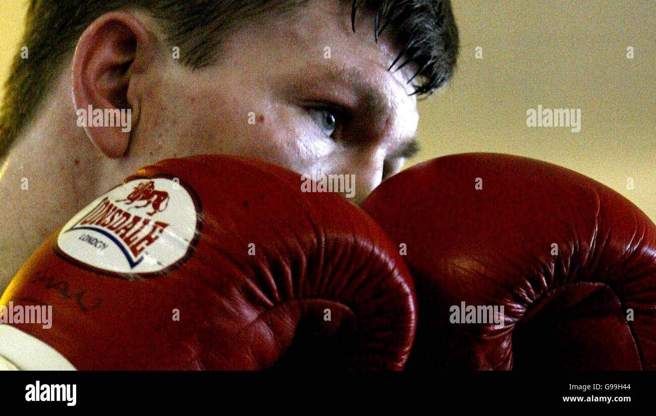 Ricky Hatton trains at his gym in Hyde, near Manchester Stock Photo - Alamy
