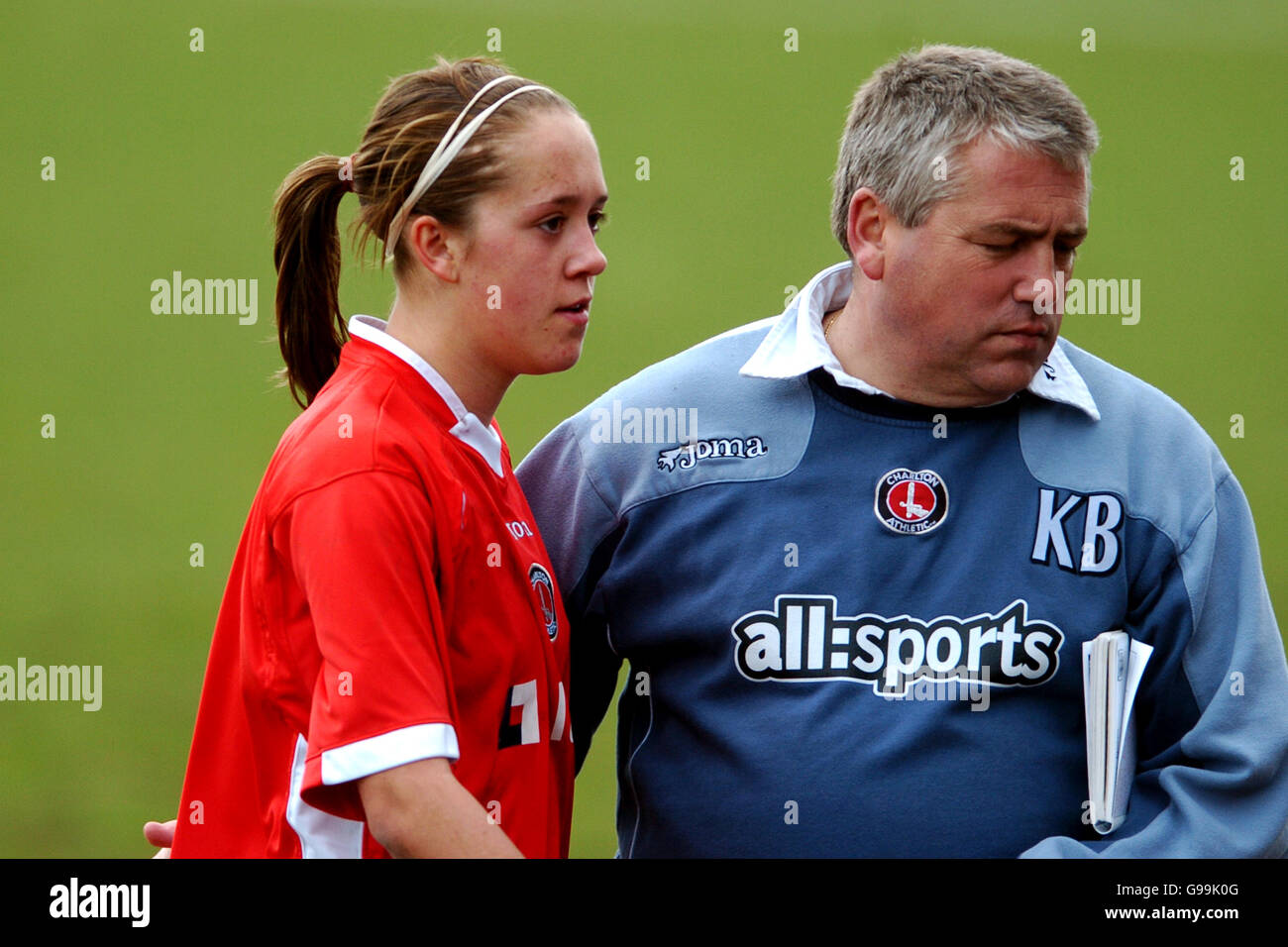 Charlton athletic manager keith boanas hi-res stock photography and ...