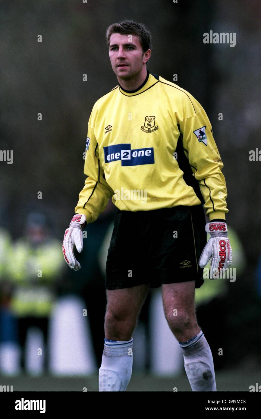 Paul gerrard hi-res stock photography and images - Alamy