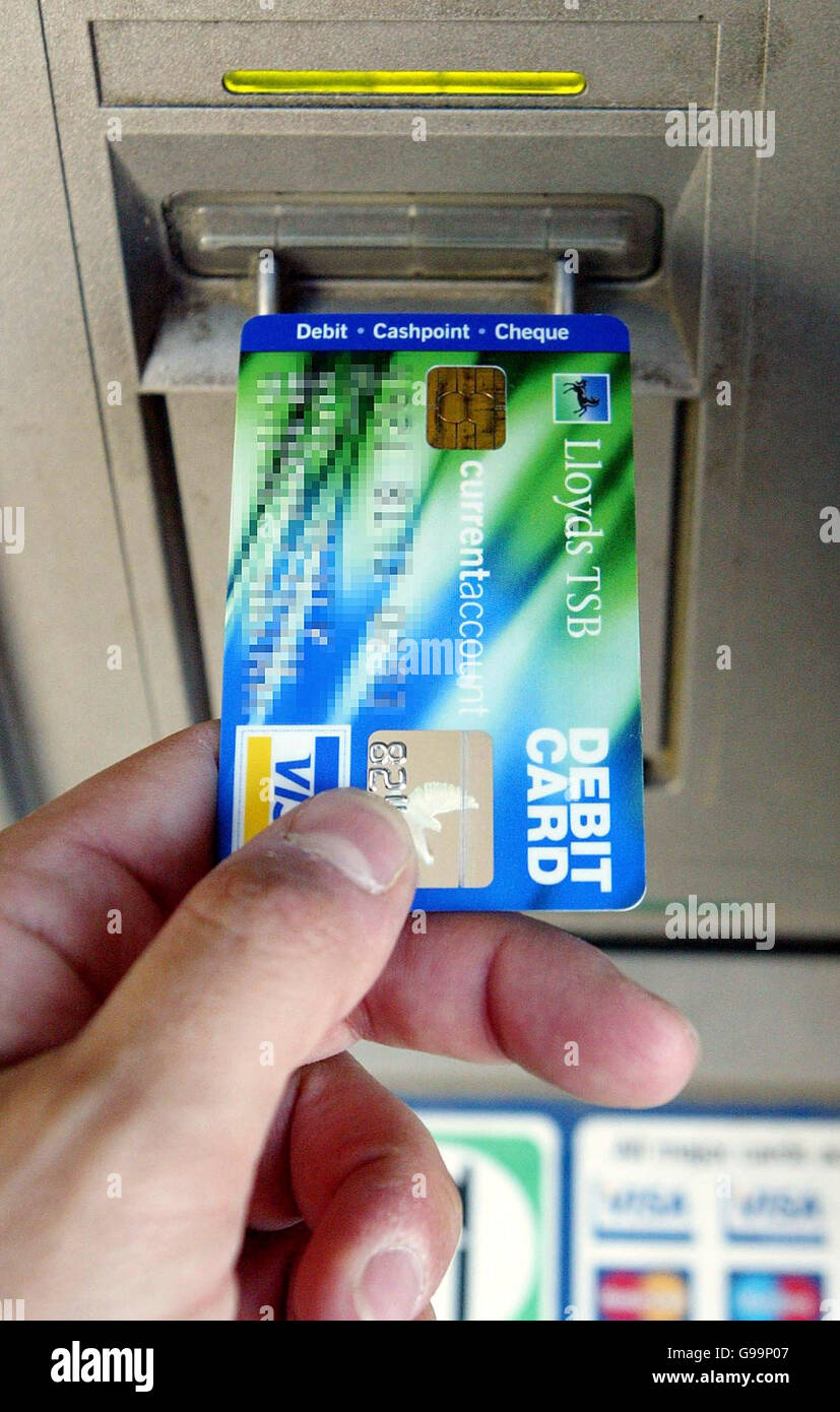 Using cashcard hi-res stock photography and images - Alamy