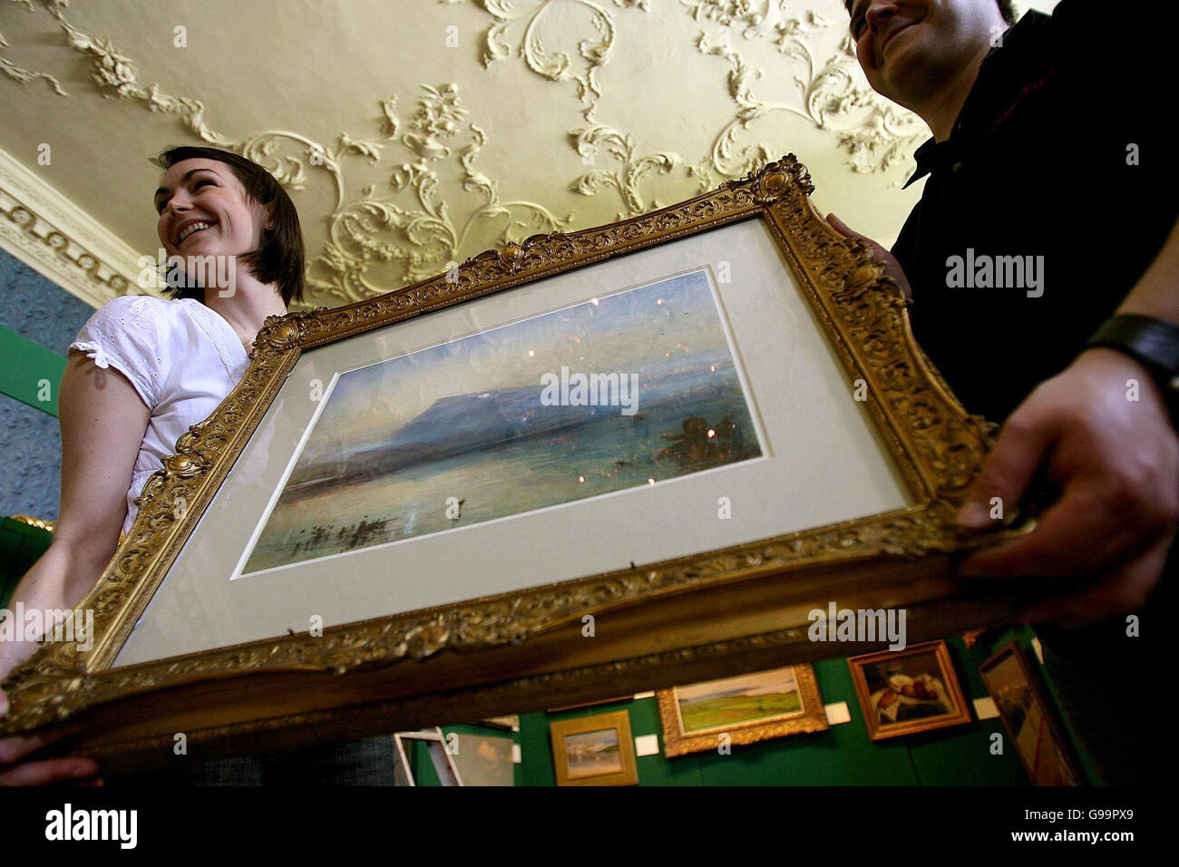 Tony ryan hi-res stock photography and images - Alamy