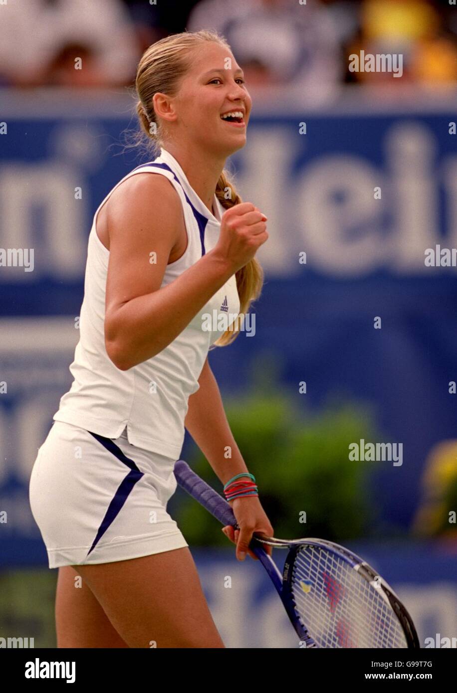 Tennis australian open 2000 third round melbourne park australia hi-res ...