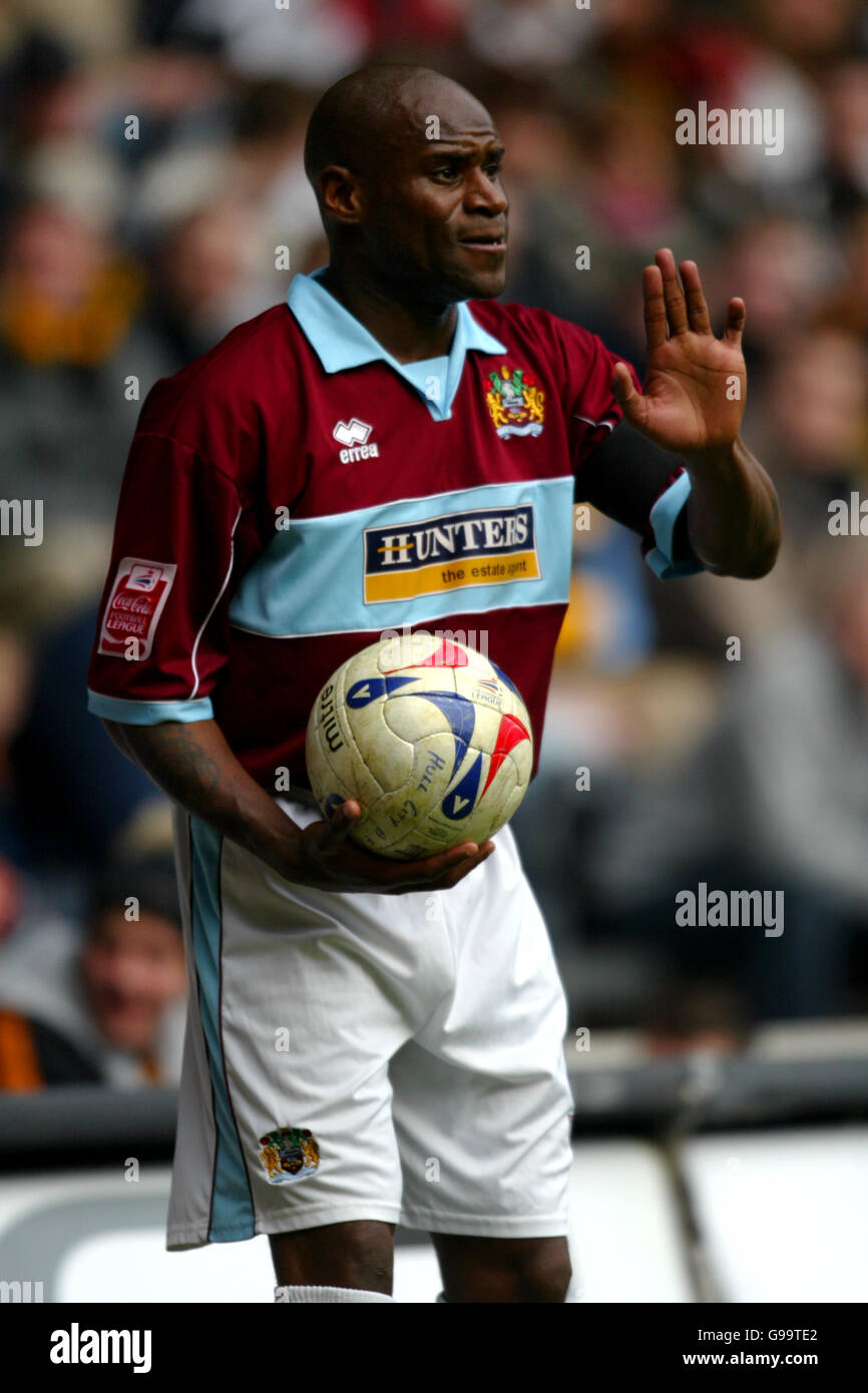 Soccer - Coca-Cola Football League Championship - Hull City v Burnley ...
