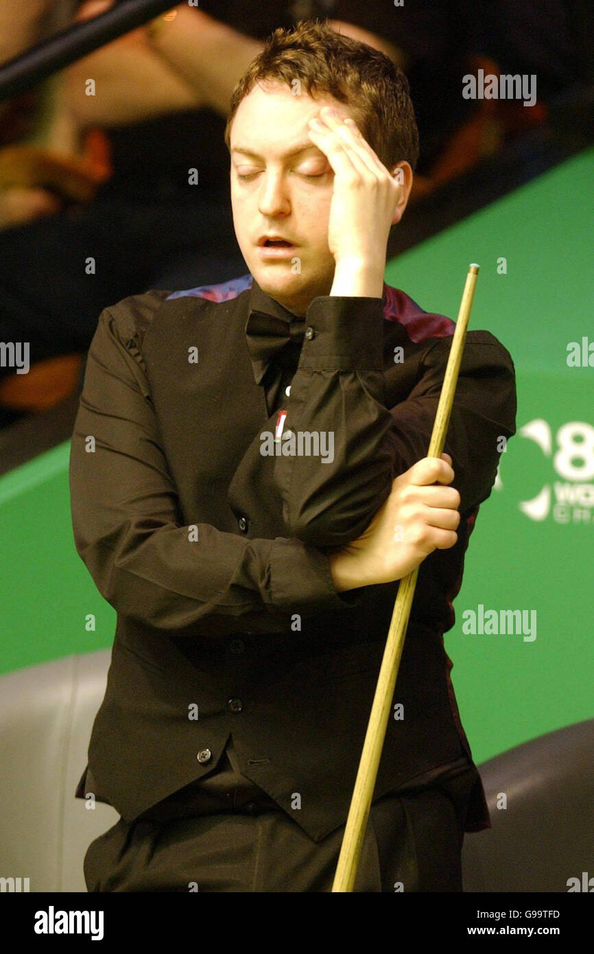 SNOOKER World. David Gray reacts during the second round of the World ...
