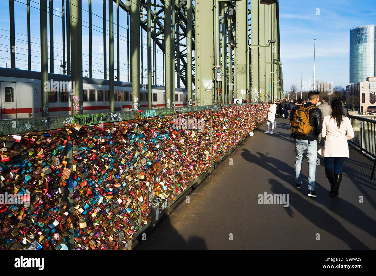 Hohenzollern bridge in Cologne with love padlocks and visitors Stock ...