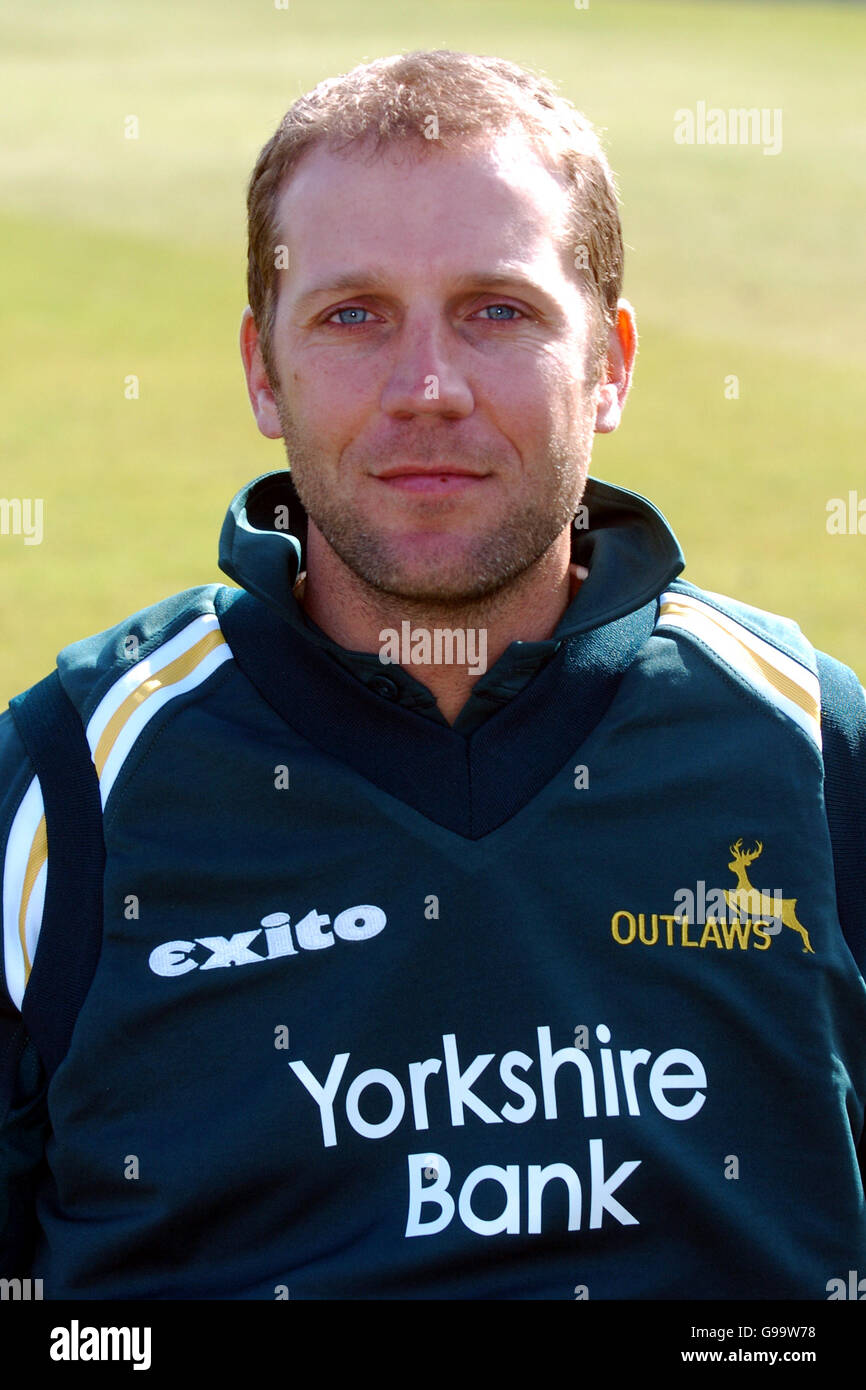 Cricket russell warren hi-res stock photography and images - Alamy