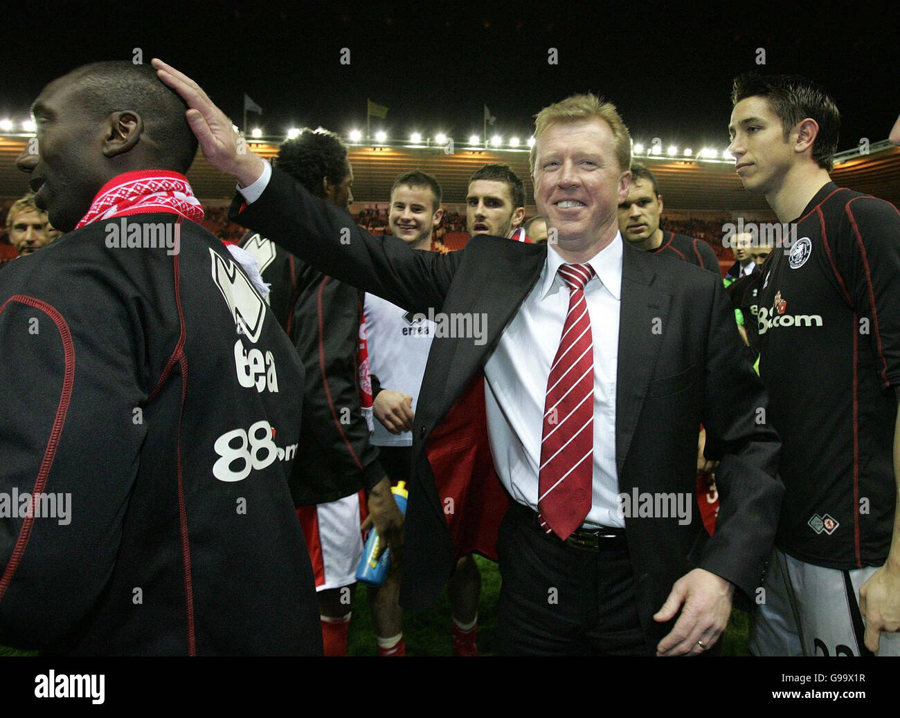 Middlesbroughs manager hi-res stock photography and images - Alamy