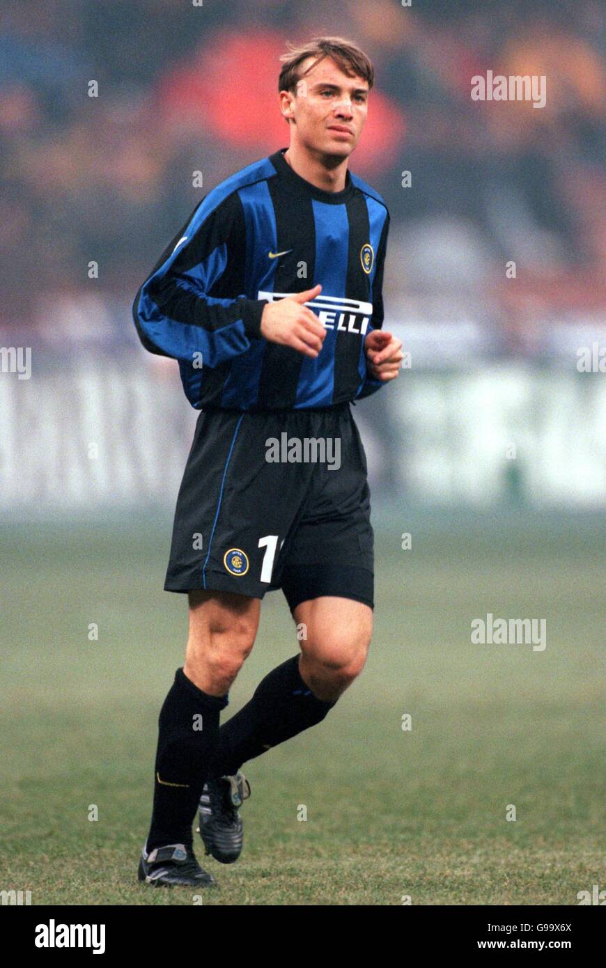 Inter milans dario simic hi-res stock photography and images - Alamy