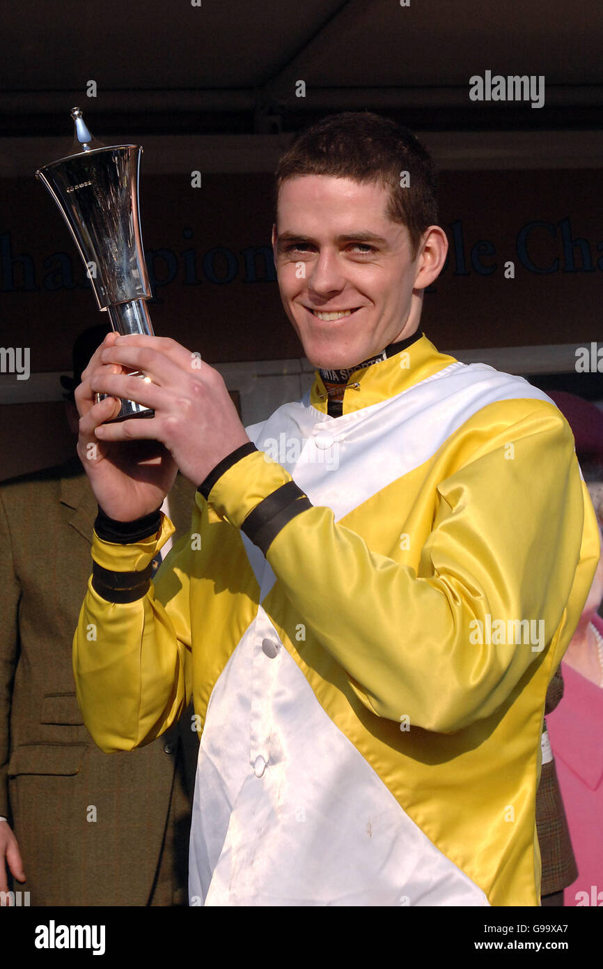 RACING Cheltenham. Jockey Andrew McNamara Stock Photo - Alamy