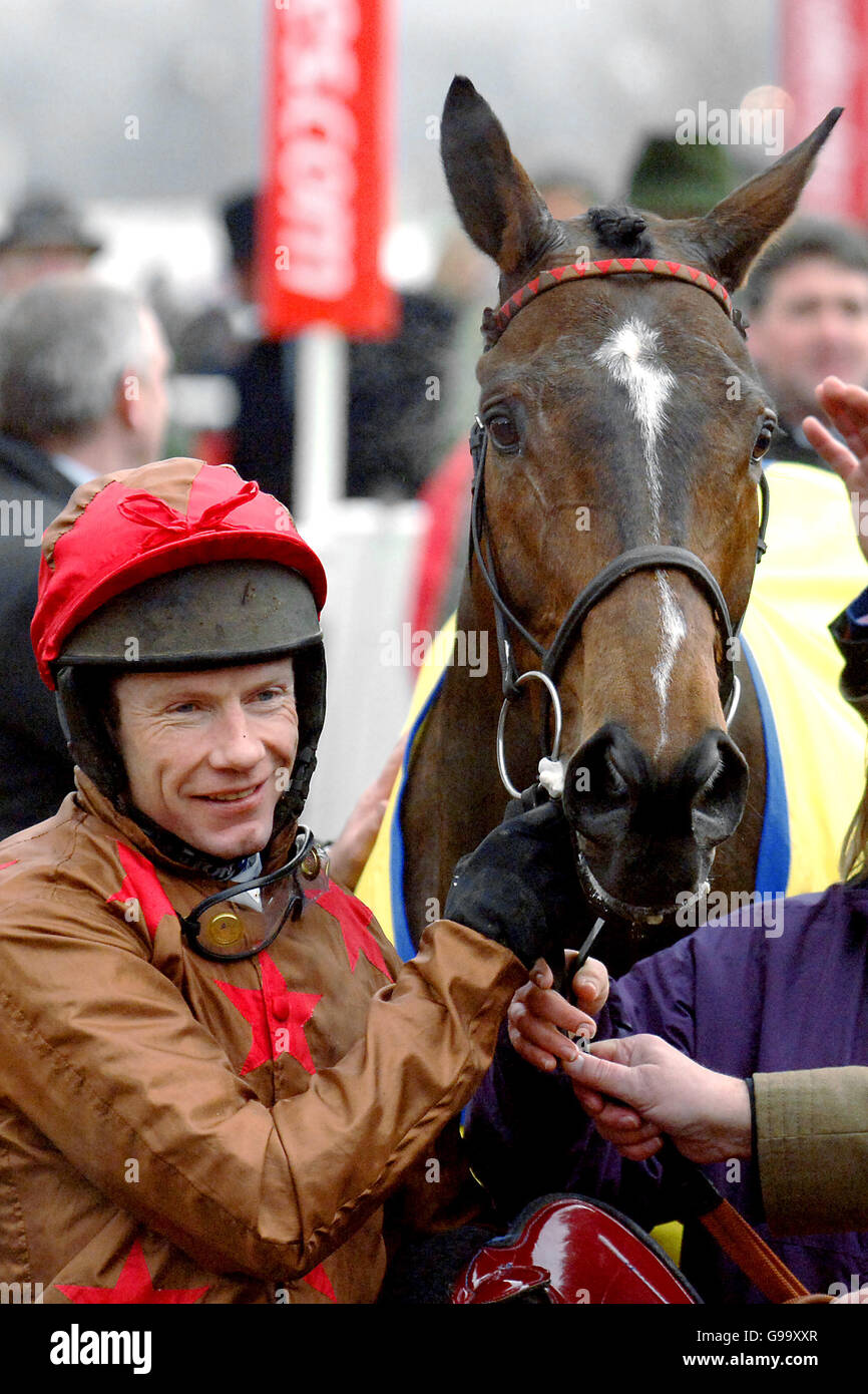 Mick fitzgerald cheltenham hi-res stock photography and images - Alamy