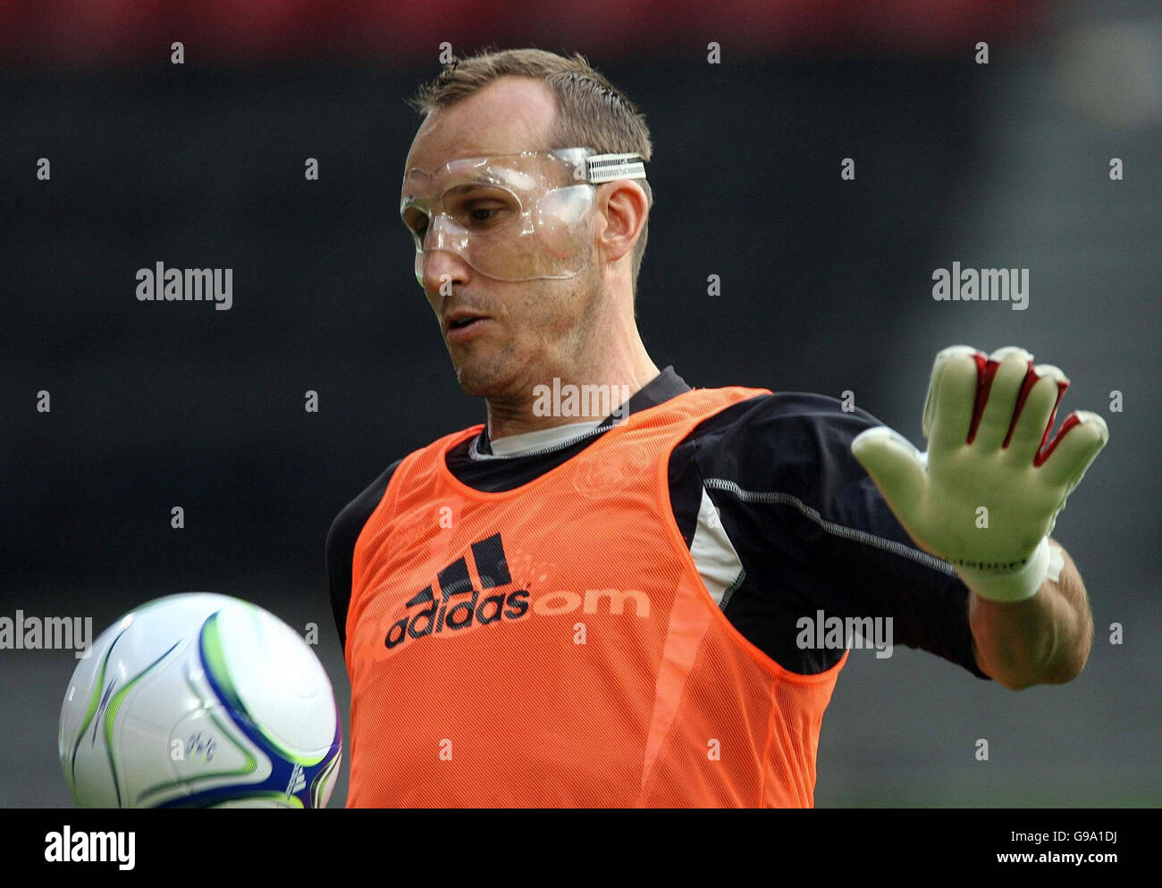 Middlesbrough goalkeeper Mark Schwarzer during a training session at ...
