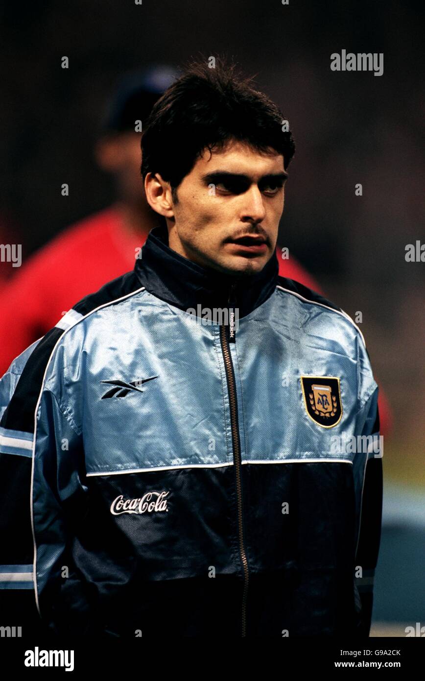 Roberto ayala hi-res stock photography and images - Alamy