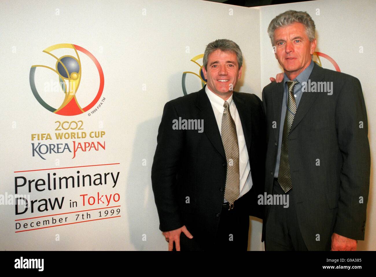 Fifa 2002 world cup preliminary draw in tokyo hi-res stock photography ...