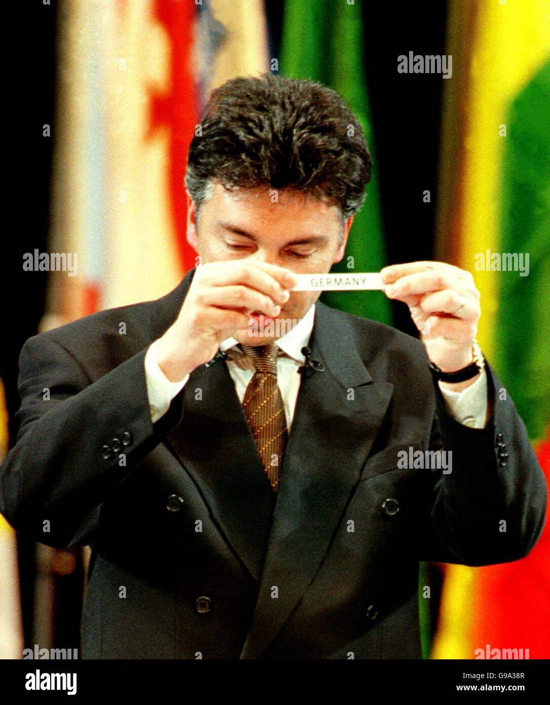 Soccer fifa world cup 2002 preliminary draw tokyo international forum ...