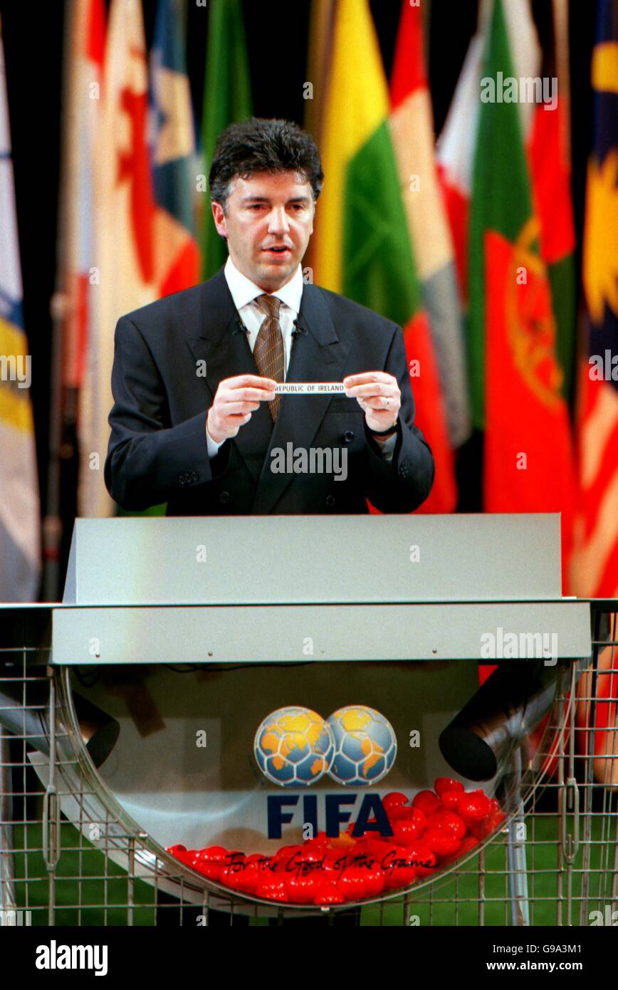 Fifa general secretary michel zen ruffinen hi-res stock photography and ...