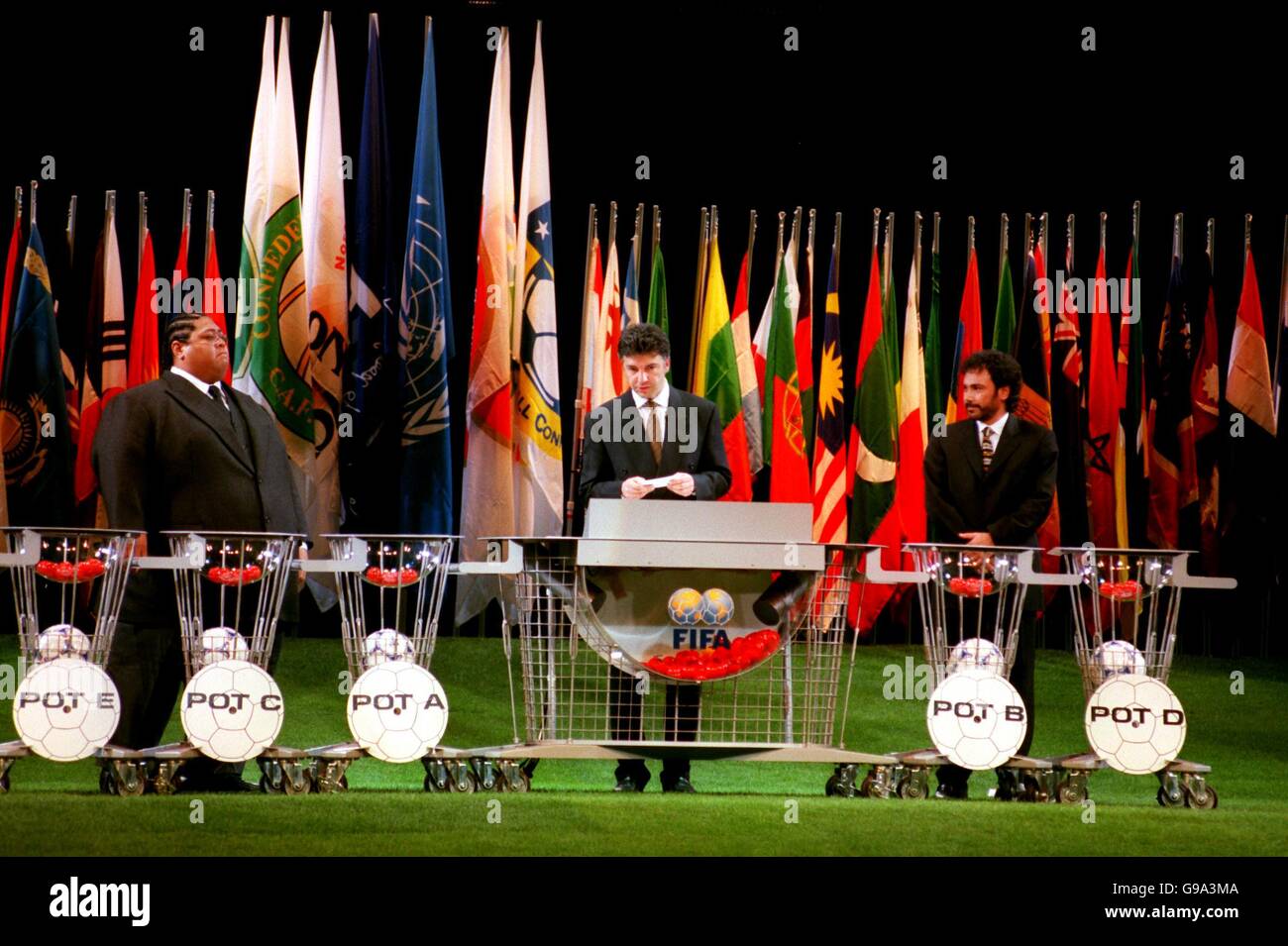 Soccer fifa world cup 2002 preliminary draw tokyo international forum ...
