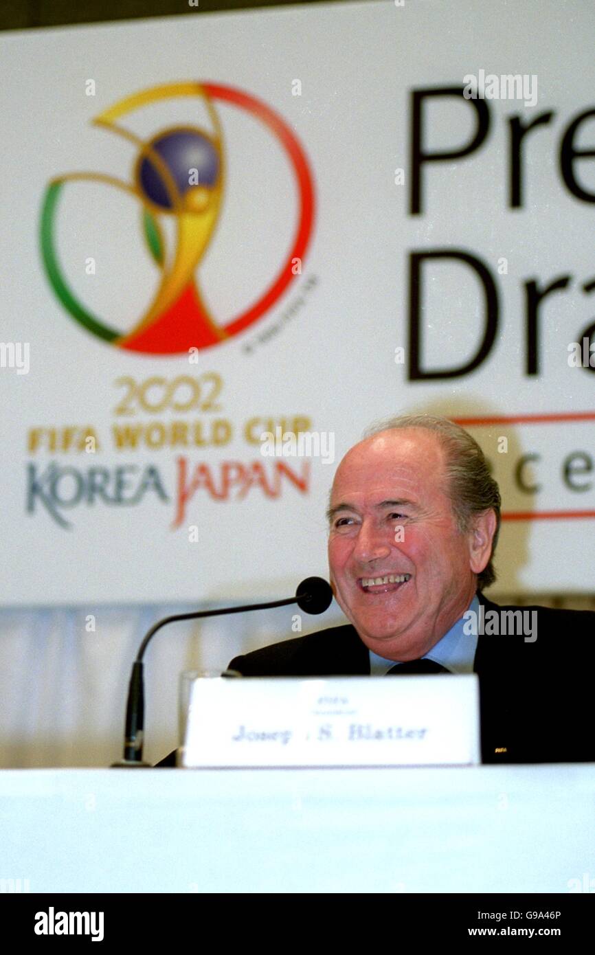 Soccer fifa world cup 2002 preliminary draw tokyo international forum ...