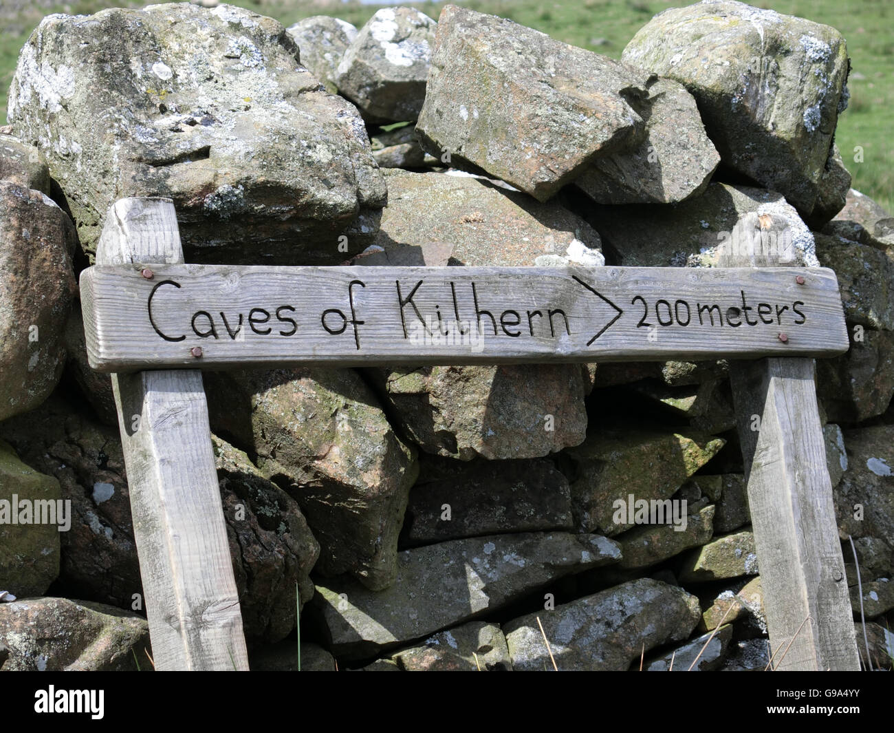 Caves of Kilhern Neolithic Chambered Cairn Sign, Dumfries & Galloway ...