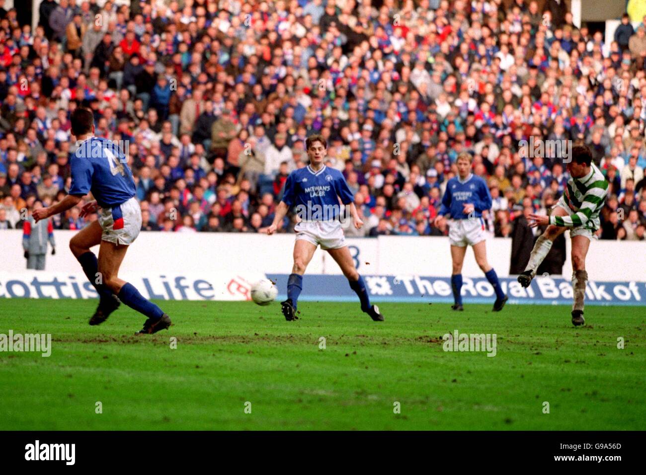 Celtic rangers hi-res stock photography and images - Alamy