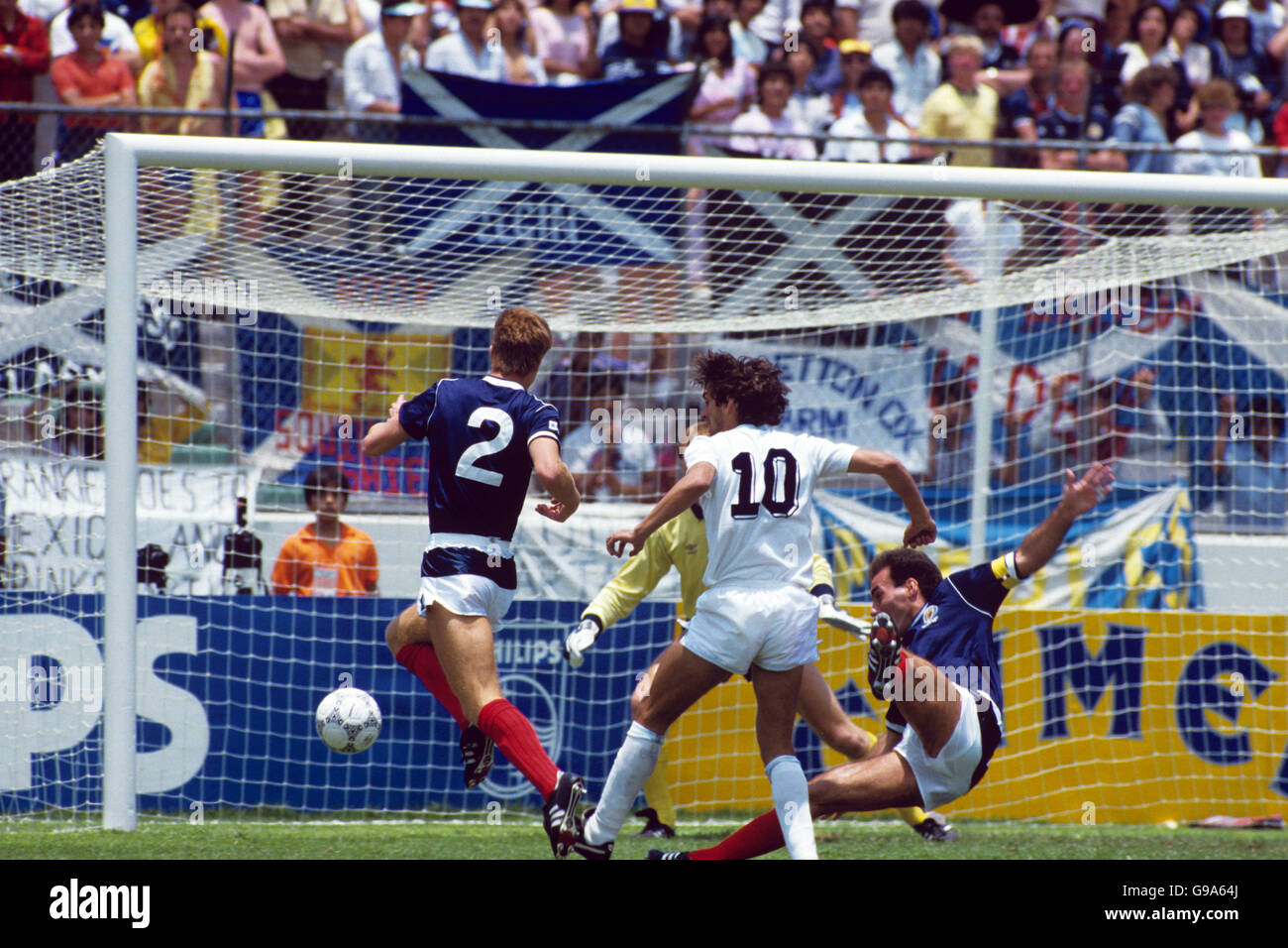 Soccer - World Cup Mexico 1986 - Group E - Scotland v Uruguay - Neza 86 ...