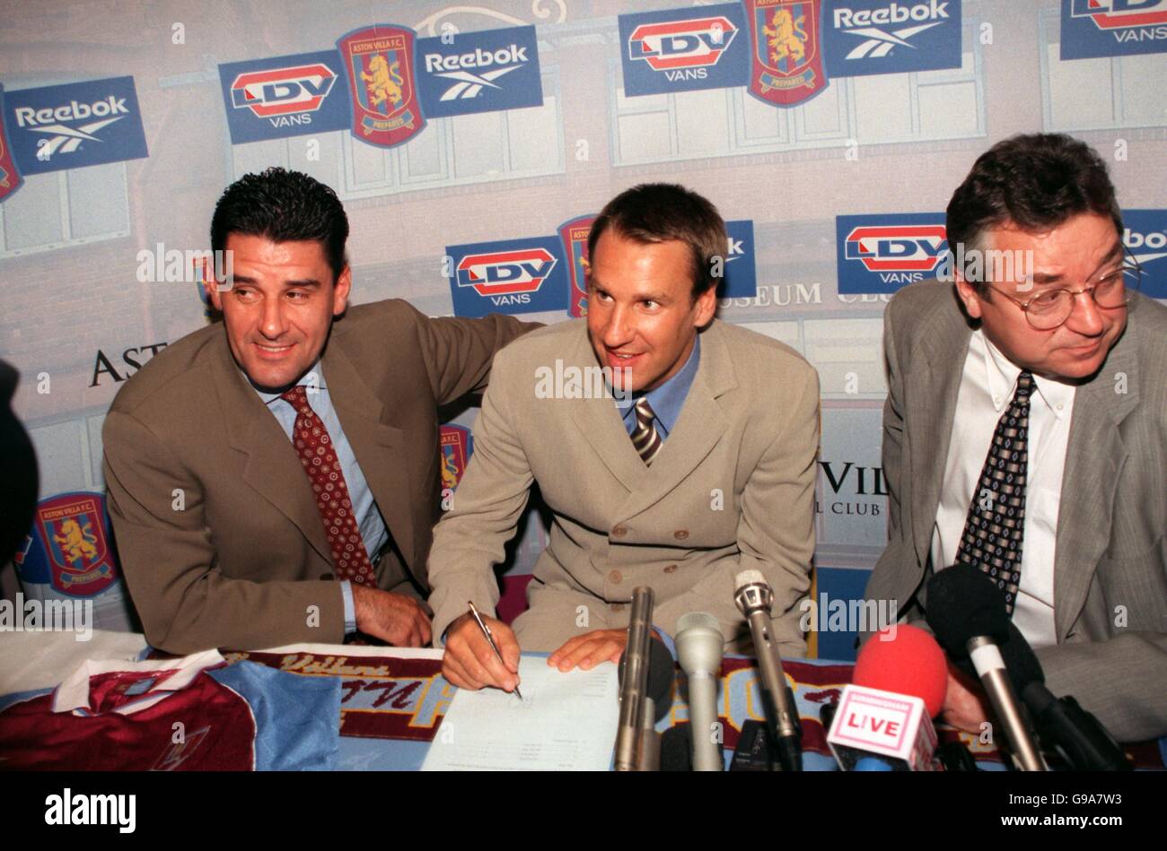Paul merson signs aston villa hi-res stock photography and images - Alamy