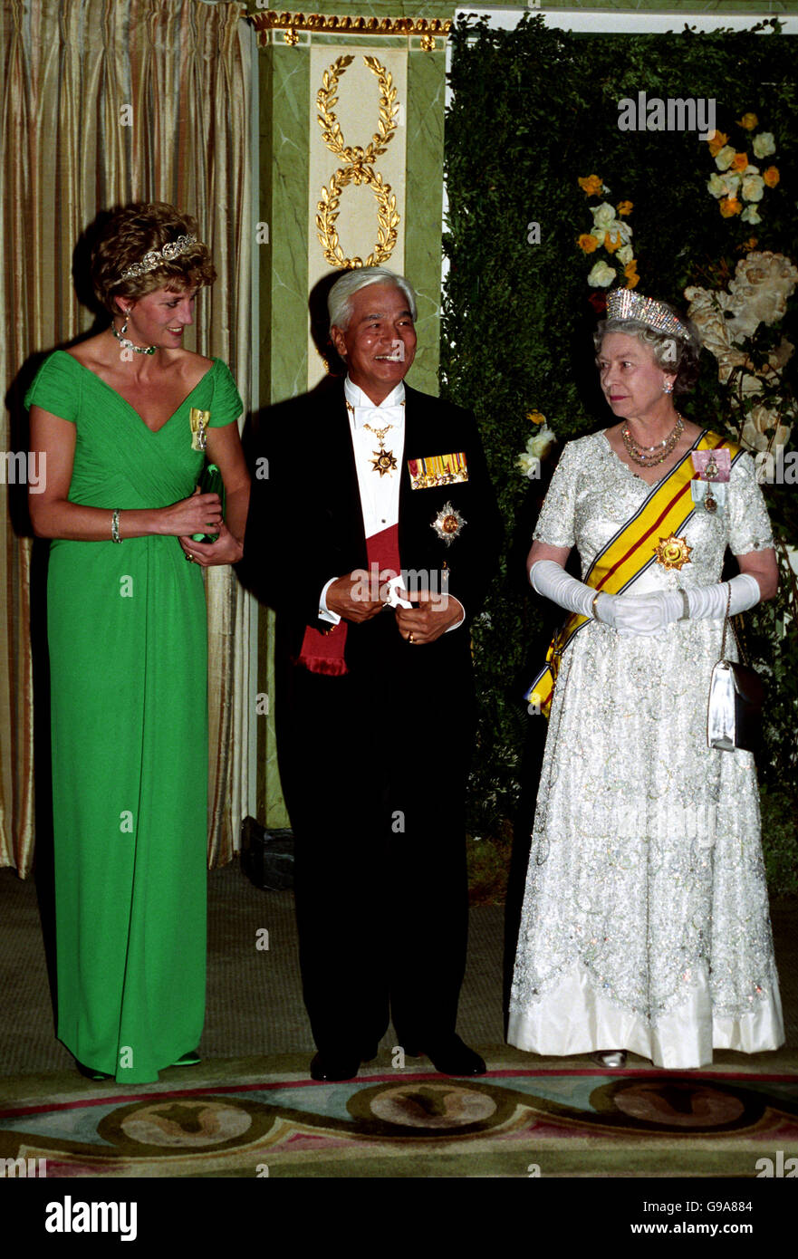 With his majesty the yang di pertuan agong c hi-res stock photography ...