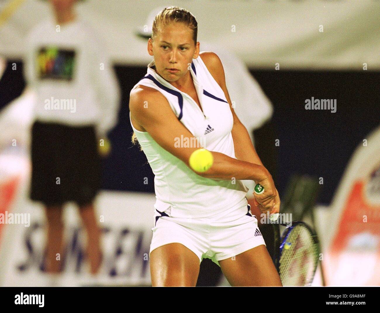 Tennis - Australian Open 2000 - Melbourne Park - Australia Stock Photo ...