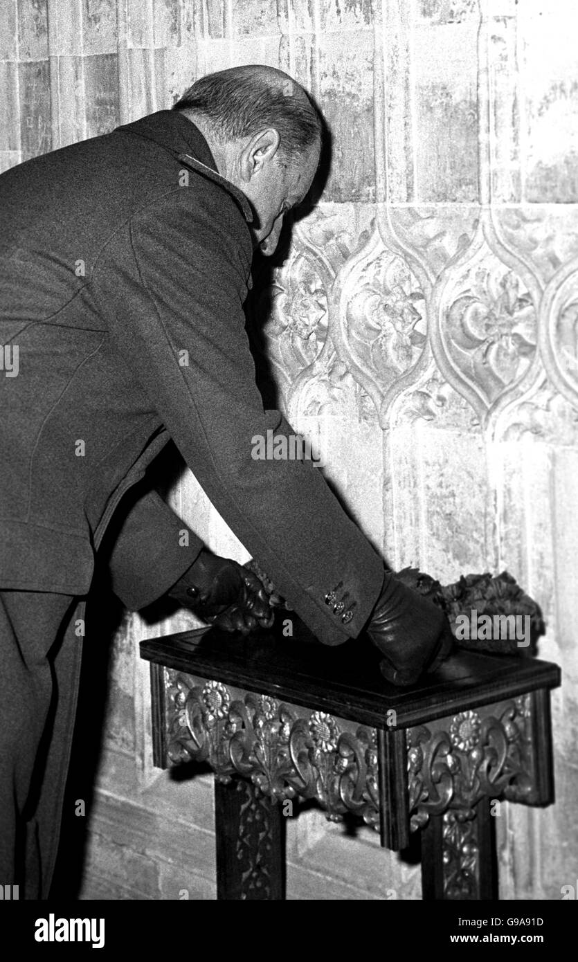 Lord trenchard hi-res stock photography and images - Alamy