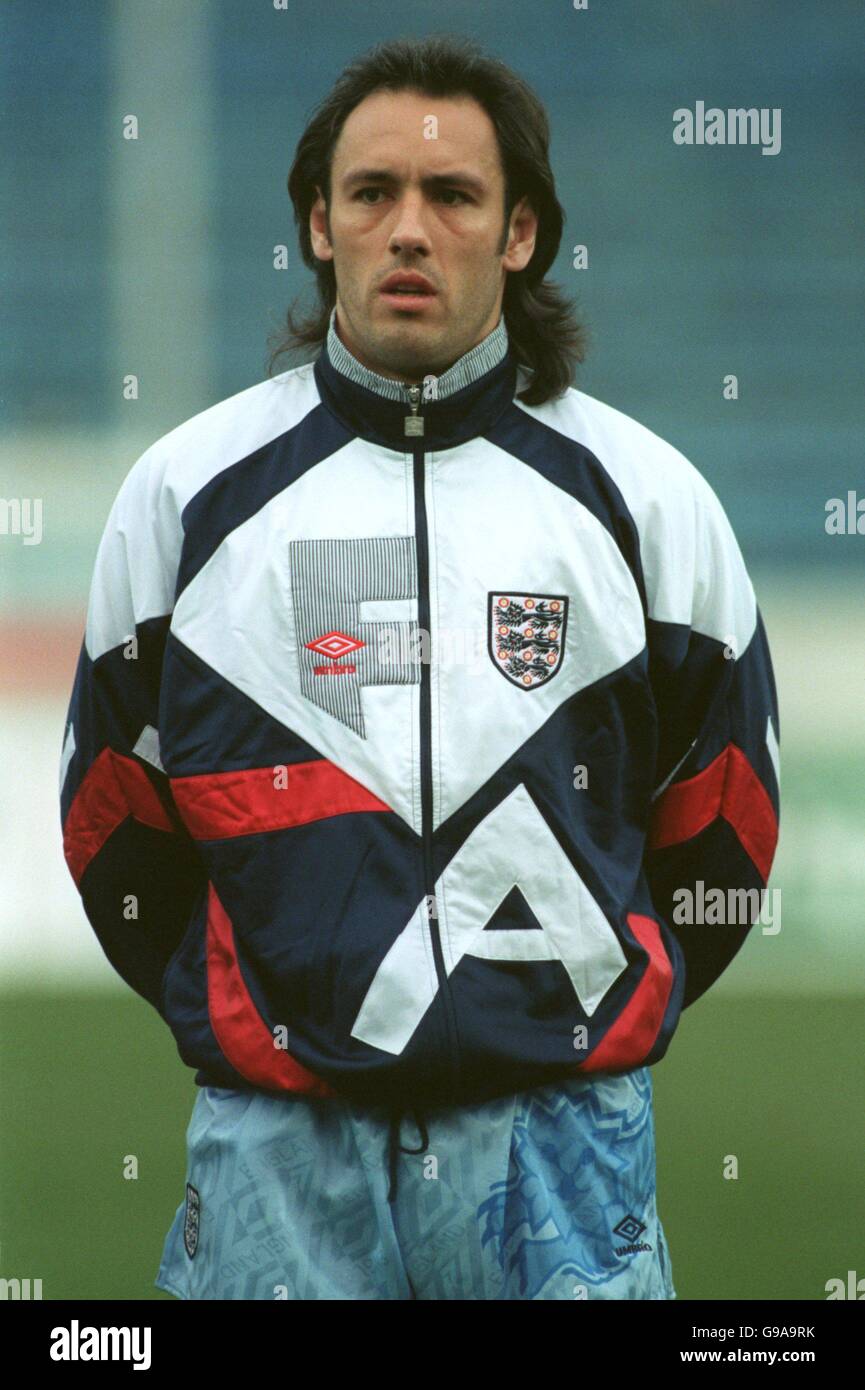 INTERNATIONAL SOCCER. MARK HATELEY ENGLAND Stock Photo - Alamy