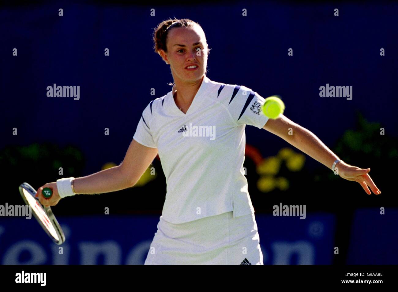 Martina hingis australian open 2000 hi-res stock photography and images ...