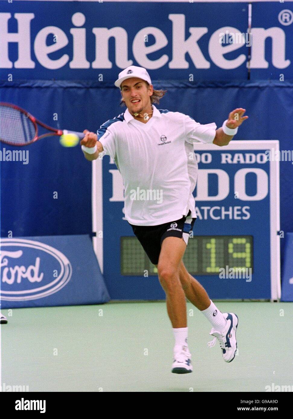 Tennis - Australian Open 2000 - Melbourne Park - Australia Stock Photo ...