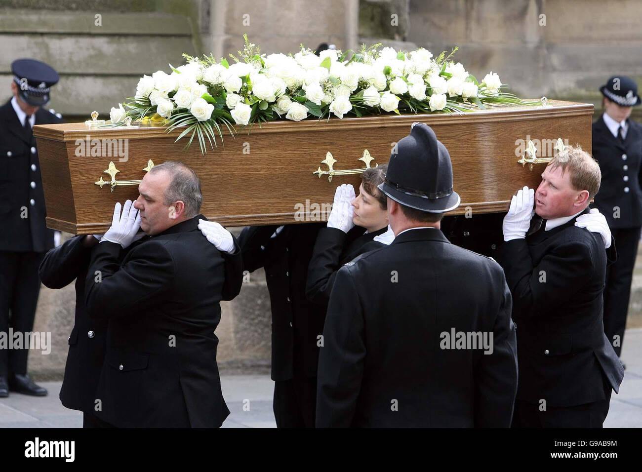Catholic funeral officer hi-res stock photography and images - Alamy